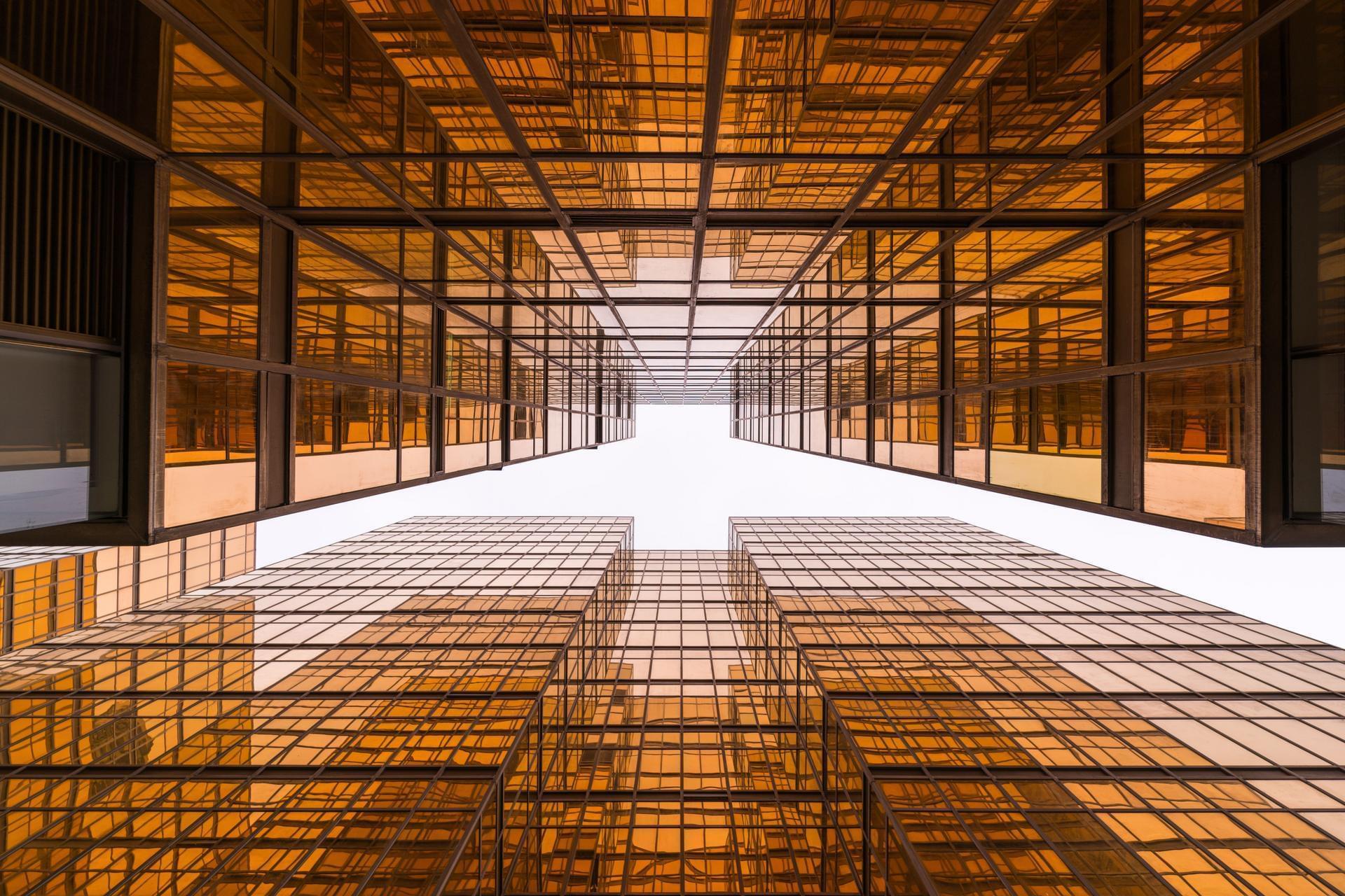 Microservices Architecture Patterns: Event Sourcing and Event-Driven ... Microservices Architecture Patterns: Event Sourcing and Event-Driven ...